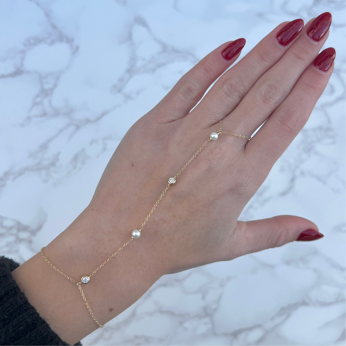 14K GOLD DIAMOND PEARL HAND CHAIN – Jen K Online